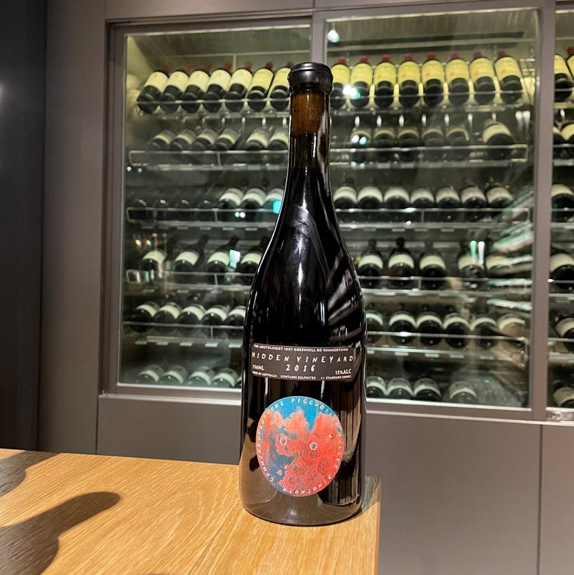 Commune Of Buttons / Hidden Vineyard Pinot Noir 2016 – Cellar Door Aoyama